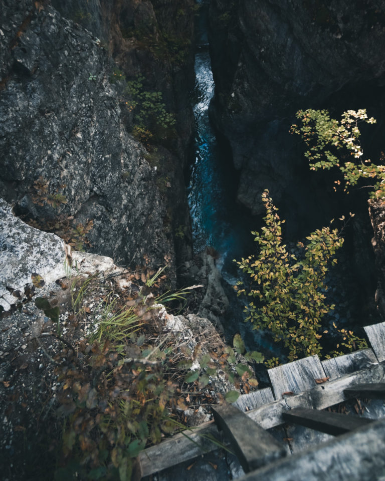 Exciting Hike from Theth to the Blue Eye of the Albanian Alps